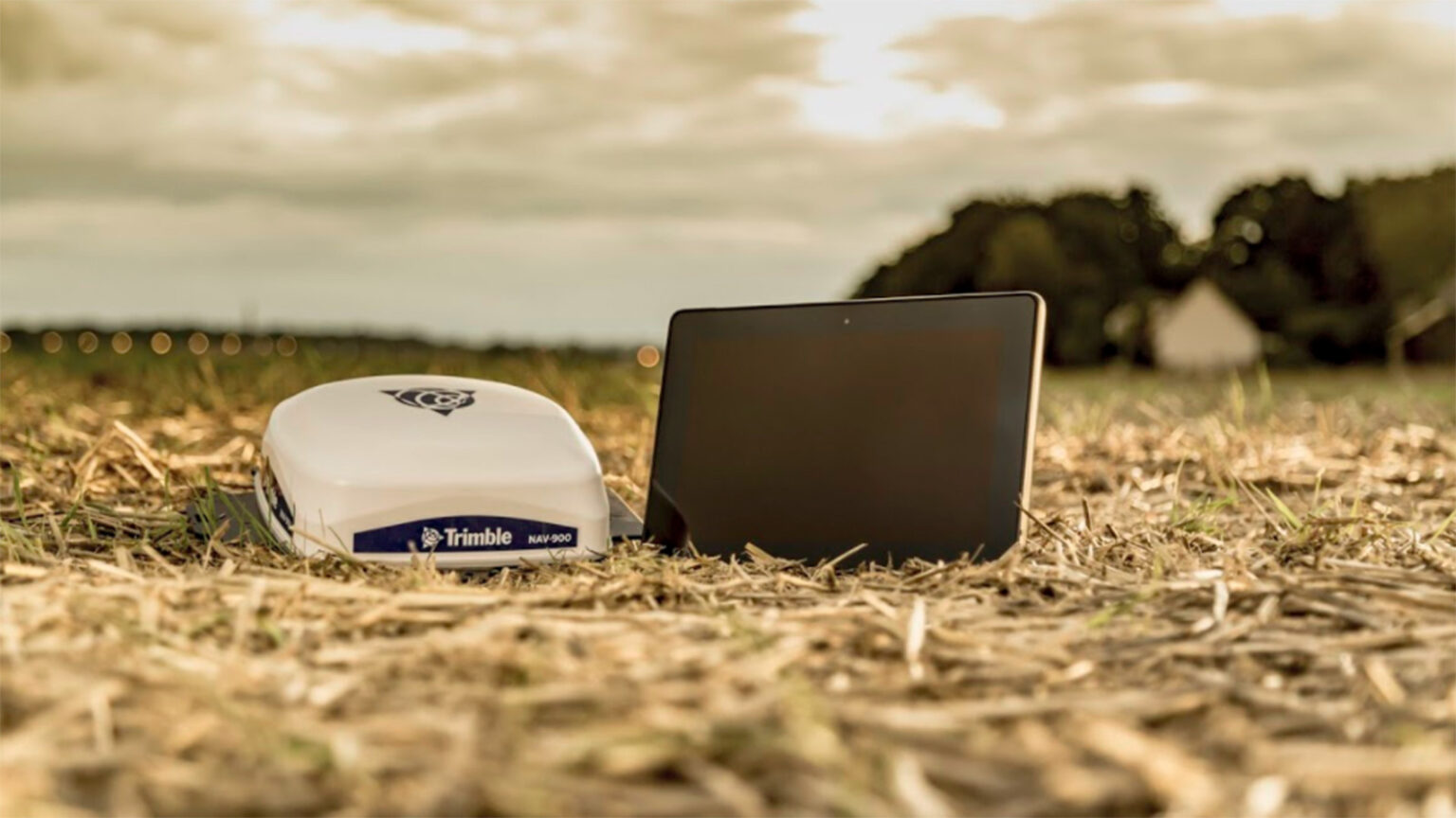 Valtra Guide, by Trimble – EQUITRAC